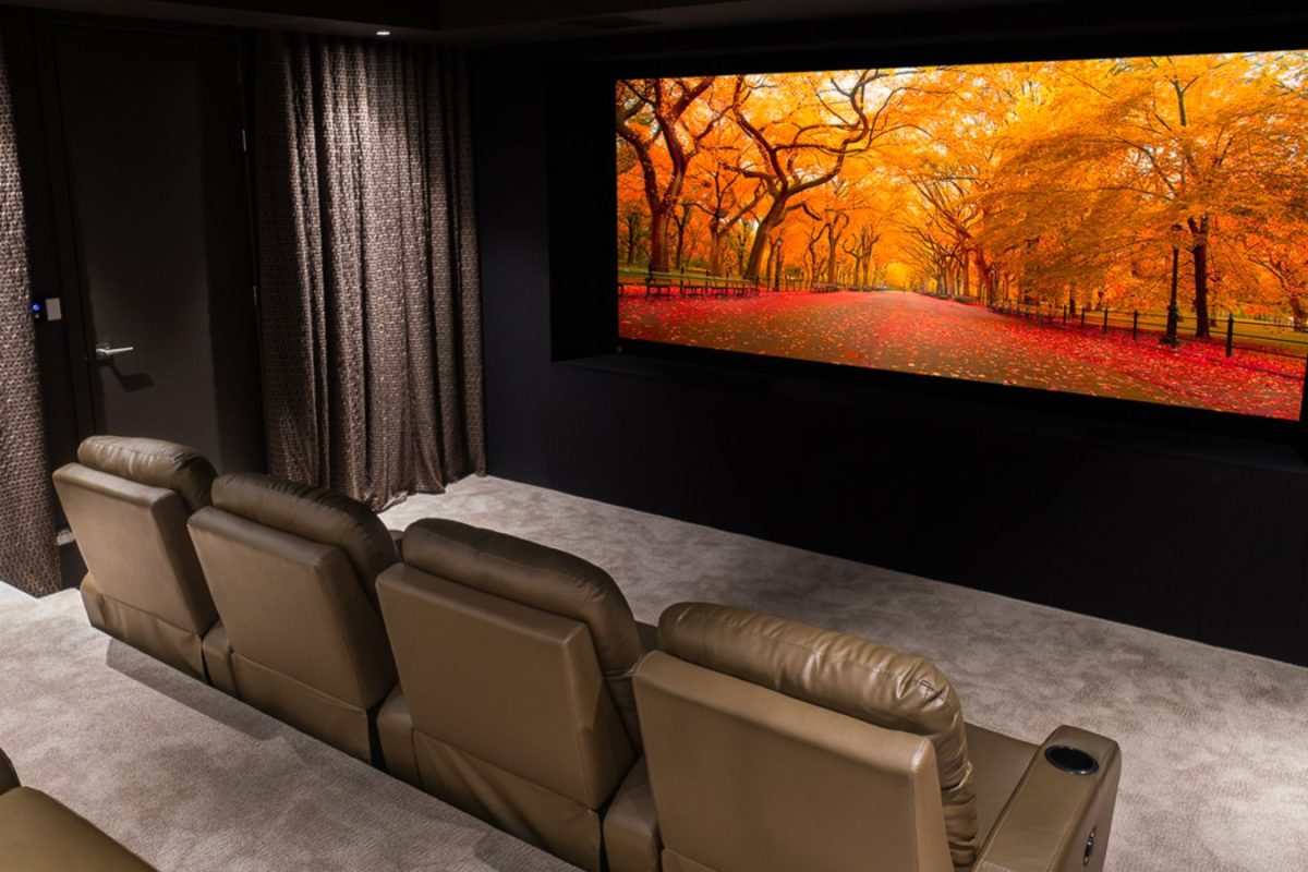 Philips Videowall Zero-bezel Displays