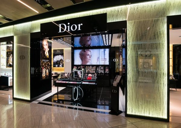 Dior Retail Video Wall - The Digital Picture